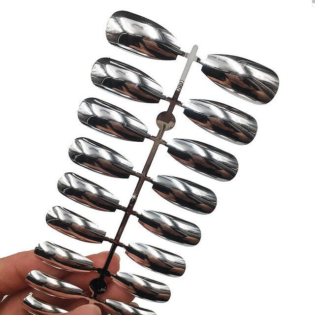 Drag Nails Titanium (24 Pieces) – The Drag Queen Closet